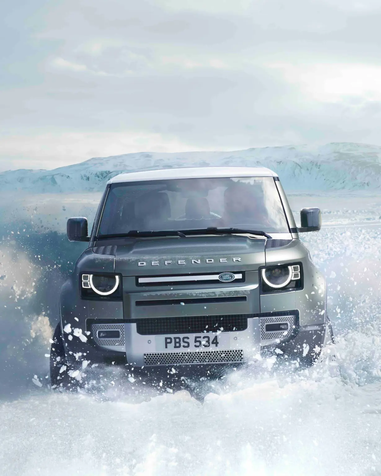 Land Rover Defender 130: Suspension for Snowy Roads